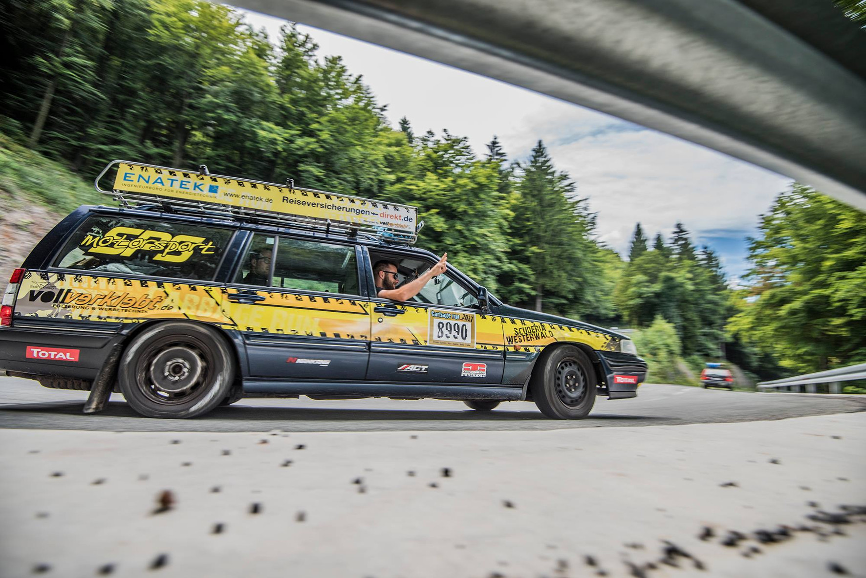 In scrap we trust: on the road at the first Carbage Run Germany - WörterSee